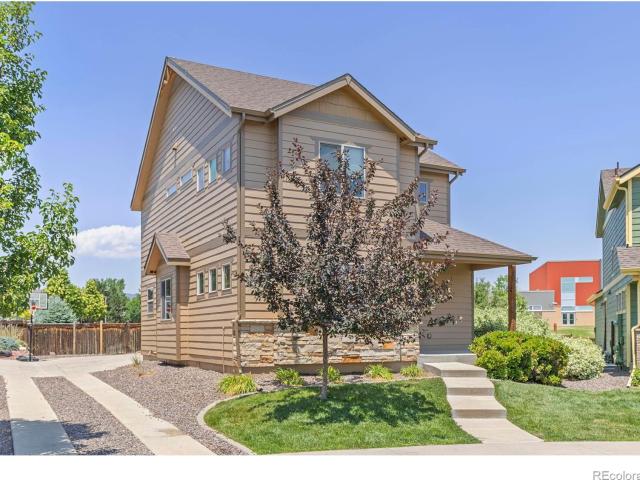 3441 Foster Place