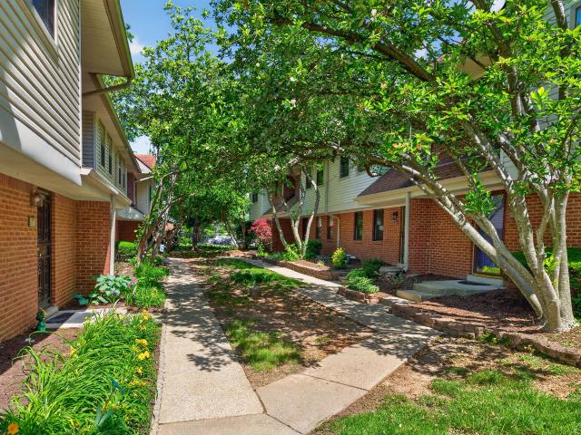 3441 Laredo Drive # 22