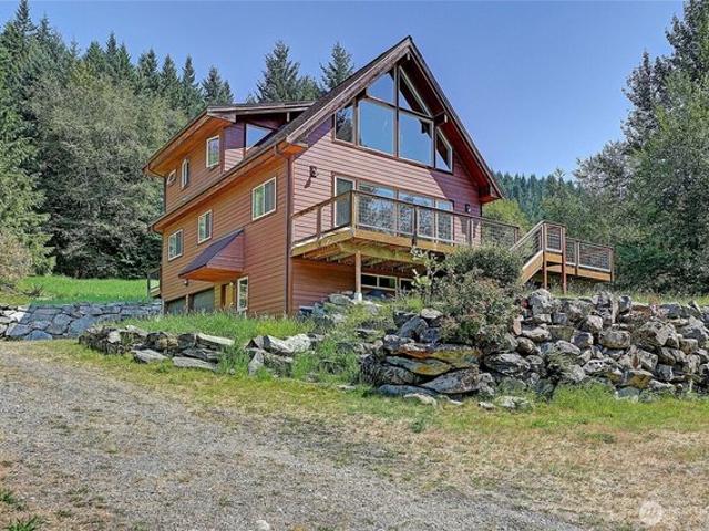 3441 Woodcrest Ln, Sedro Woolley, WA 98284