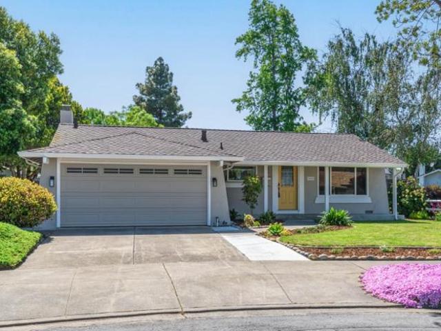 34425 Bridgewater Pl, Fremont, CA 94555