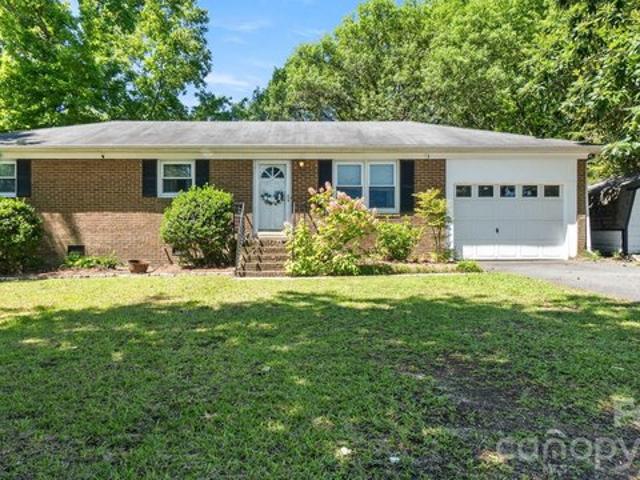 3442 Matthews Indian Trail Rd, Matthews, NC 28104