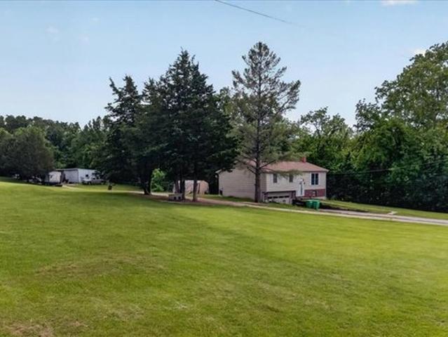 3442 McMullin School Rd, De Soto, MO 63020