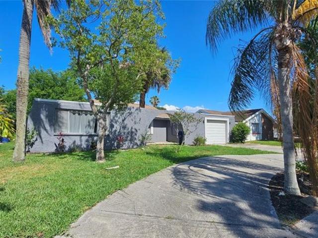 3442 Overland Dr, Holiday, FL 34691