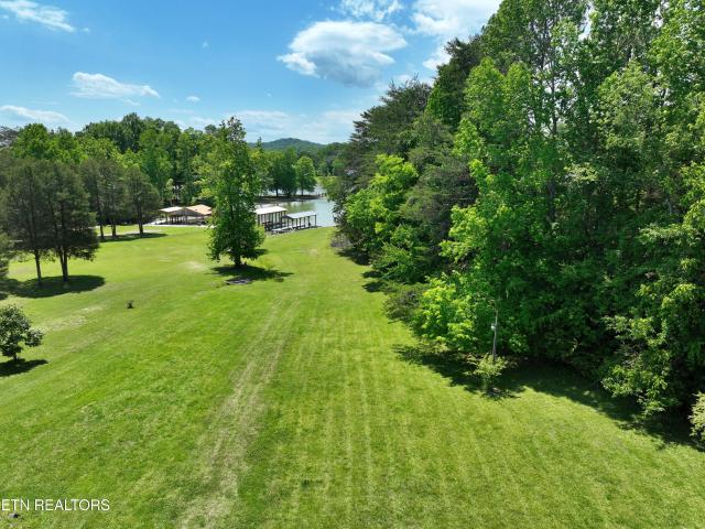 3442 River Rd