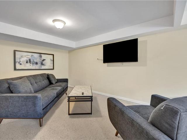 3442 Skyland Drive