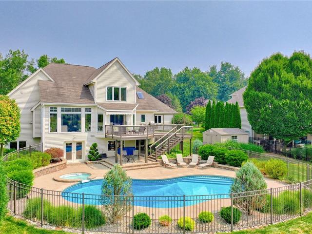 3442 Woodlands Circle