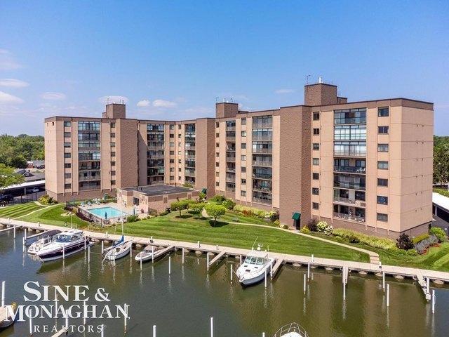 34432 Jefferson Ave Apt 6, Harrison Township, MI 48045