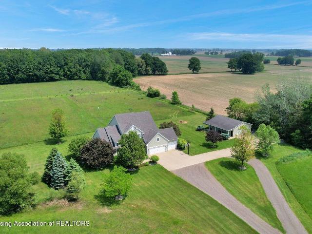 3443 E Townsend Rd, St. Johns, MI