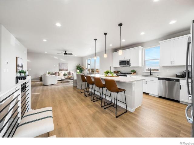 3443 Green Lake Drive