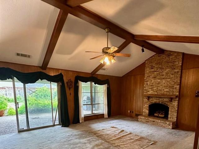 3443 Whirlaway Road
