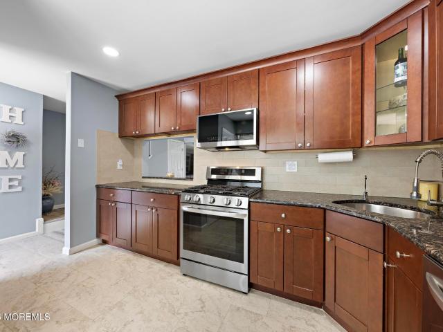 344 Constitution Circle