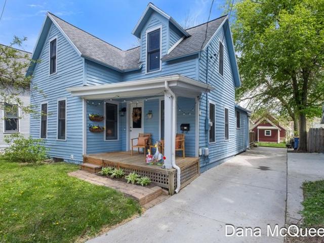 344 Calkins Ave SE, Grand Rapids, MI 49506