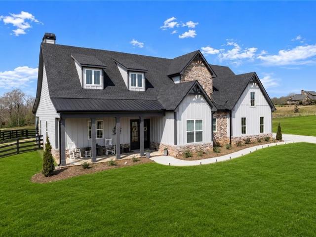 344 Gold Bullion Drive E