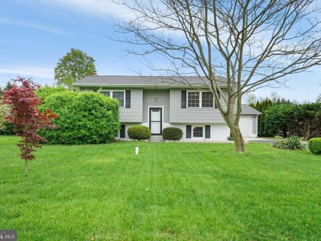344 E Daisey Rd, Clayton, DE 19938