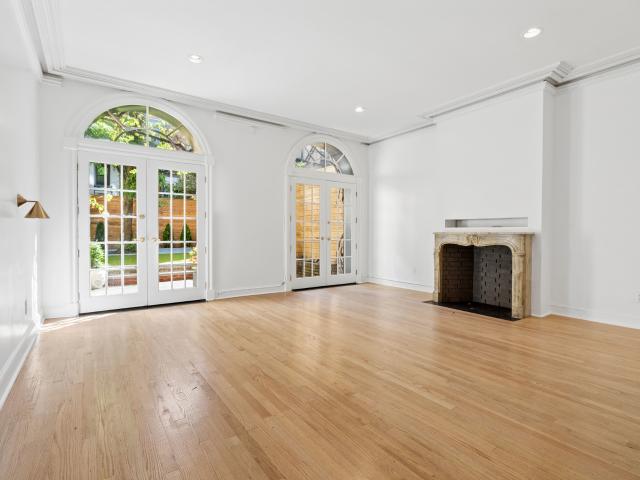 344 East 84th Street, New York, NY