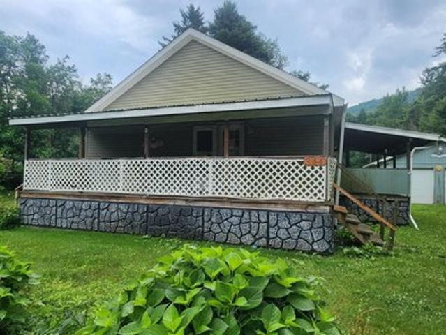 344 Lower Barbours Rd, Williamsport, PA 17701