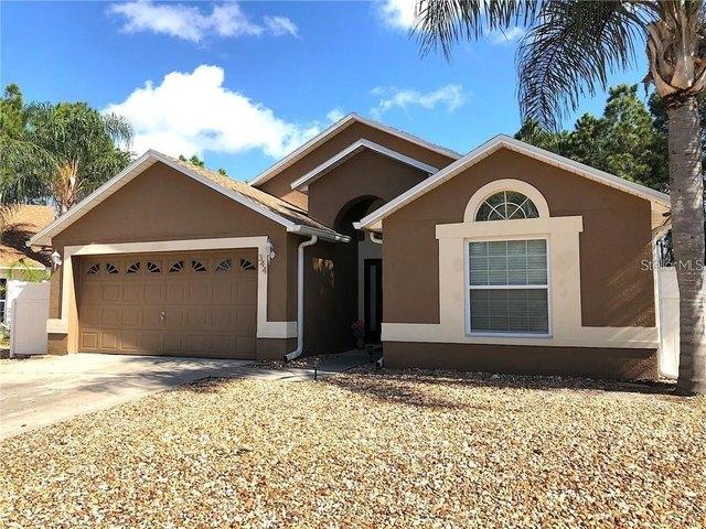 344 Lake Shore Pkwy, Davenport, FL 33896