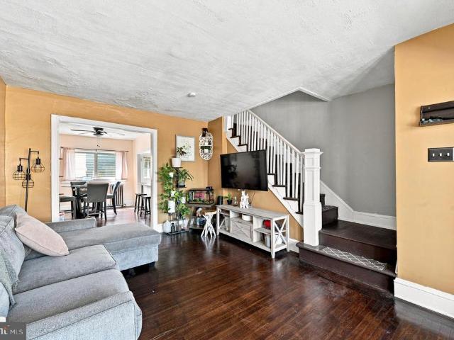 344 N 10Th Street