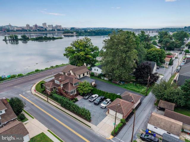 344 N Front Street