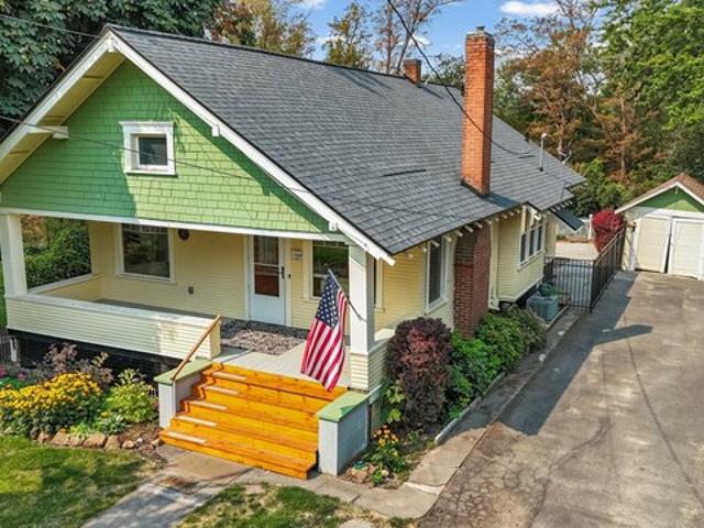 344 S 3rd St, Athena, OR 97813