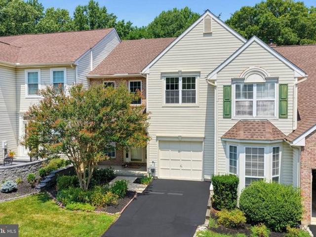 344 S Waterford Ln, Wilmington, DE 19808