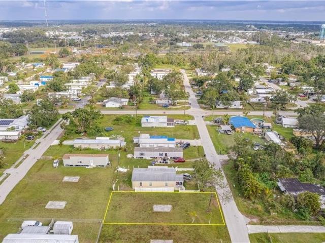 344 Sacramento St, North Fort Myers, FL 33903 | MLS #2025010 | Compass