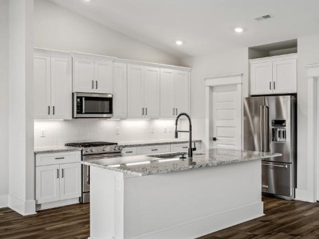 344 Springbrook Blvd