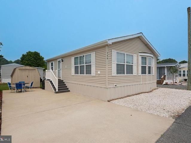 344 Pine Cone Dr, Berlin, MD 21811