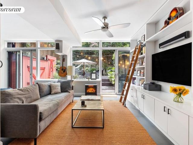 344 W 23rd St # 1D, New York, NY 10011