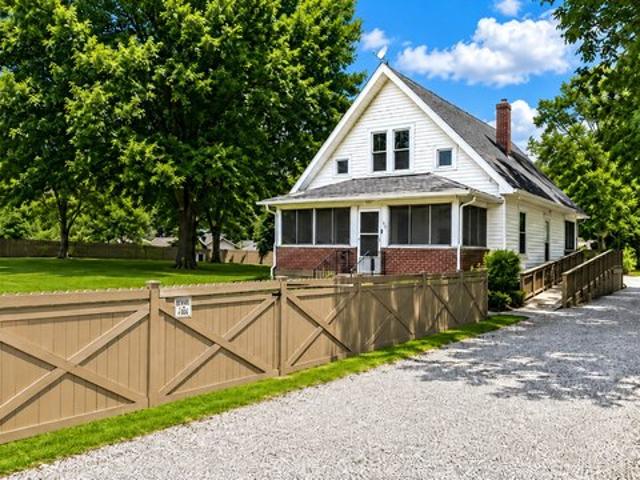 344 W Edwards Ave, Indianapolis, IN 46217