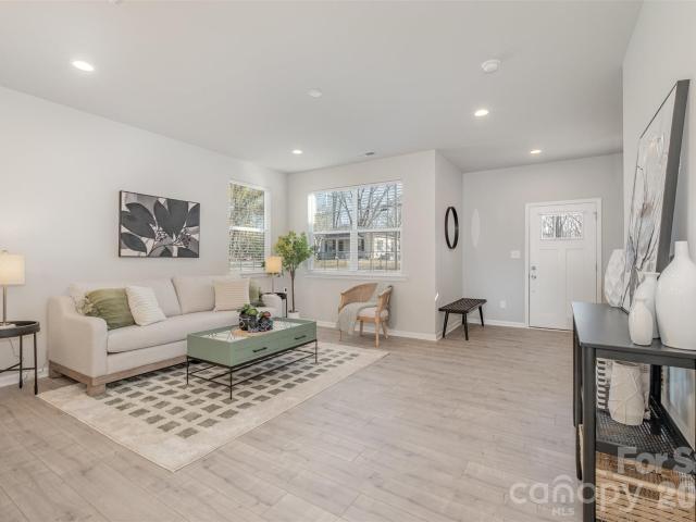 344 Lincoln Street # E