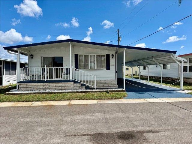 34548 Violet Dr N, Pinellas Park, FL 33781