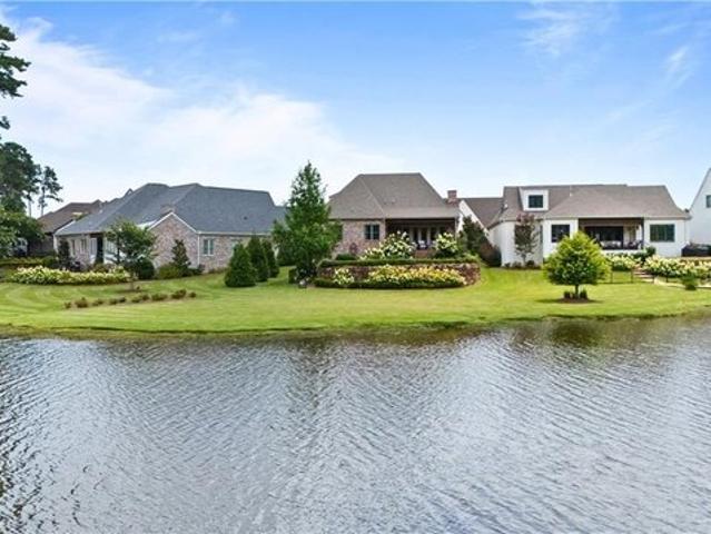 3454 Lakeshore Dr, Opelika, AL 36804