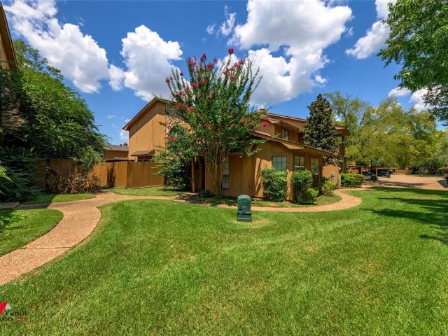 3455 Bayou Crossing