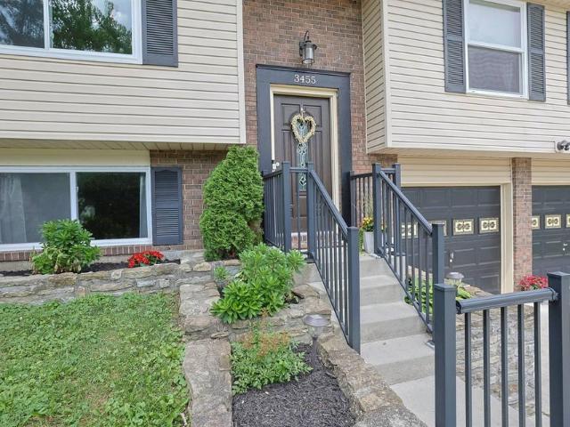 3455 Ridgewood Drive