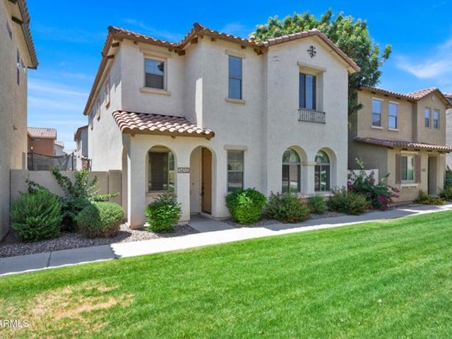 3455 S Falcon Dr, Gilbert, AZ 85297