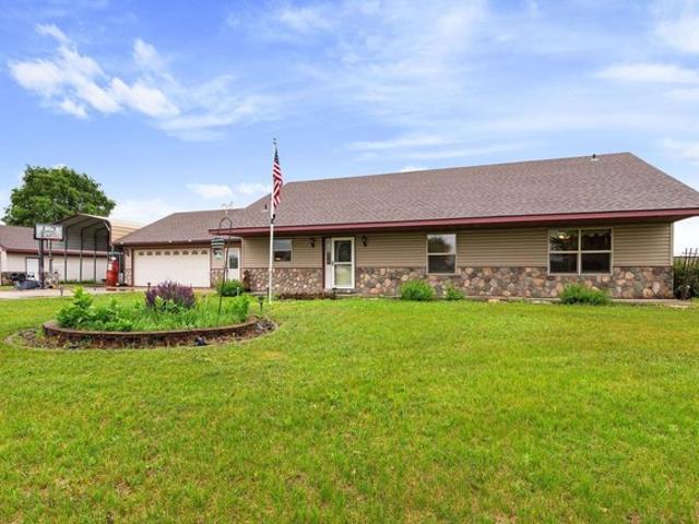 3455 th Ave NE, Cambridge, MN 55008