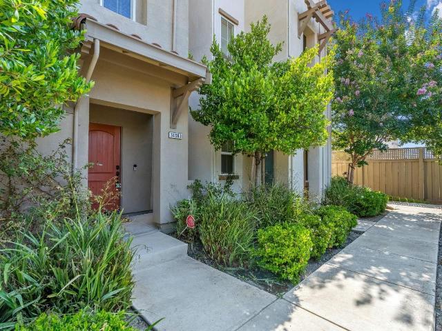 34563 Clydesdale Terrace