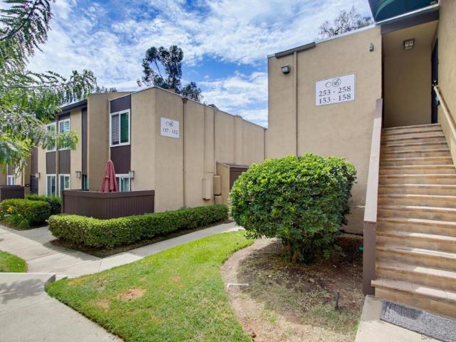 3456 Castle Glen Dr 256