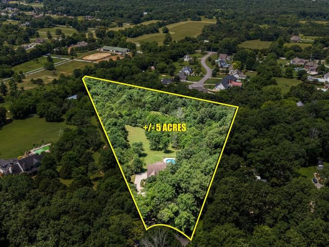 3456 Red Oak Trl