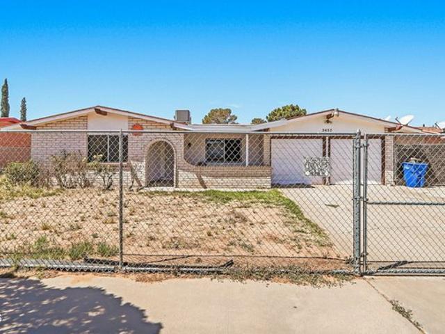 3457 Guthrie St, El Paso, TX 79935