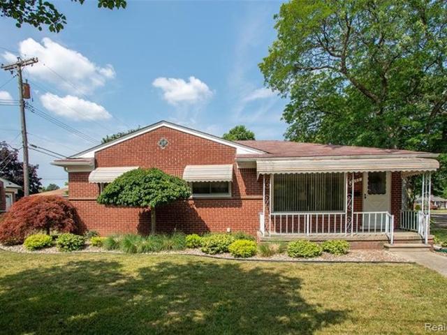 3458 Norwood Dr, Trenton, MI 48183