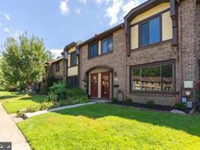 3458 Norwood Pl, Holland, PA 18966 | MLS #PABU2117 | Compass