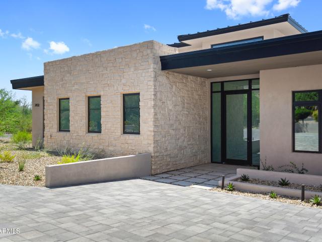 3450 n ladera circle