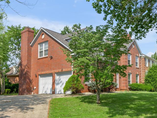 3450 Chestnut Hill Lane