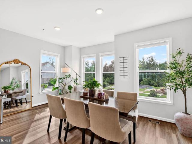 3450 Heron Glen Way