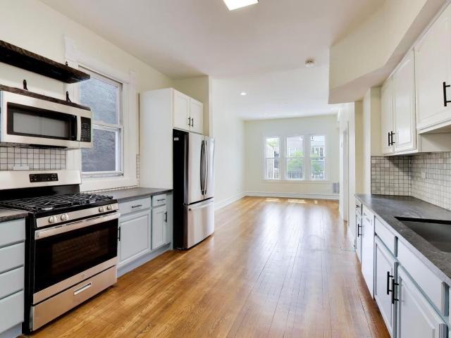 3450 W Diversey Avenue