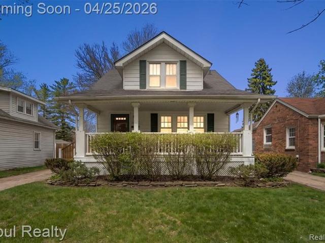 34512 Ash St, Wayne, MI 48184