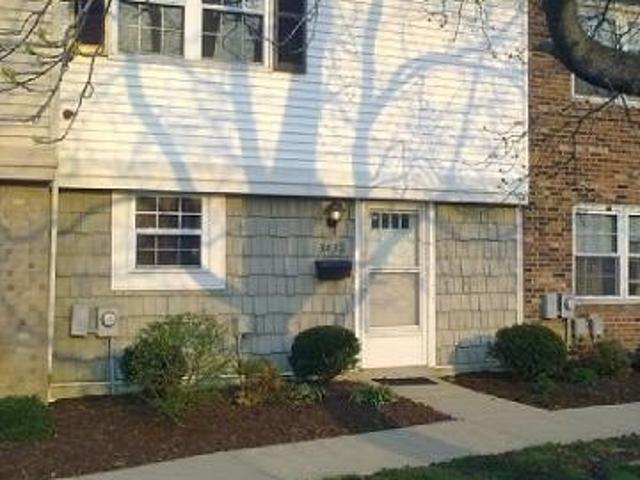 3452 Amberway Ct, Cincinnati, OH 45251