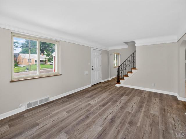 3452 Robb Avenue